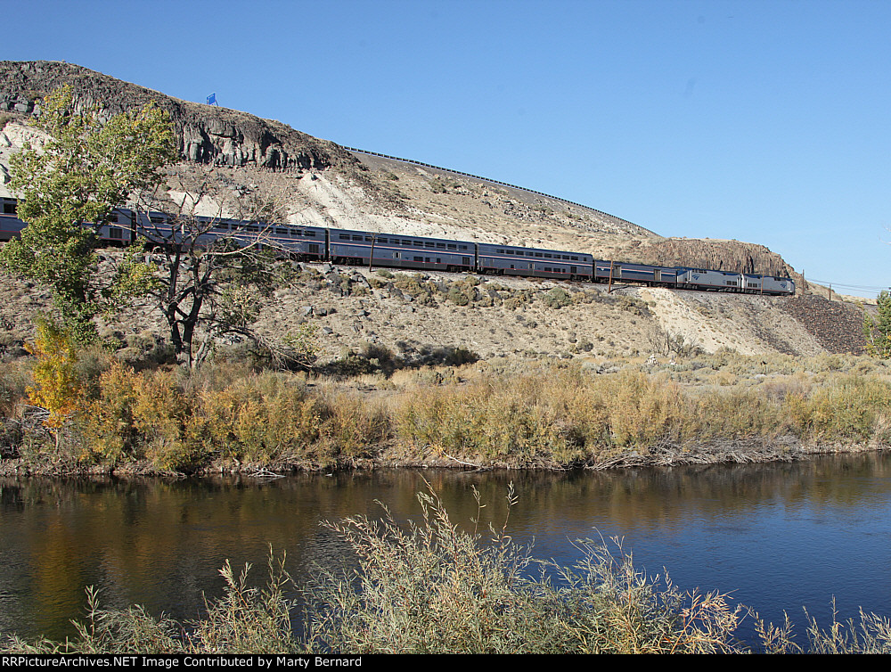 Amtrak 95 and 42 Lead Tr #6, the EB California Zephyr Along the Truckee River